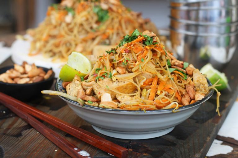 Fast & Funky Noodles — V30